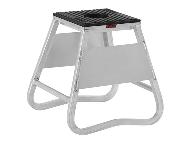 メーカーカテゴリ: メンテナンススタンド 品番: F4264メーカー品番: D36-31-011定価(税込): 13,750円タイプ: パネル付き高さ: 420mmオールアルミ製BOXタイプのレーサースタンド。安定性を確保しつつ重量は3kg...