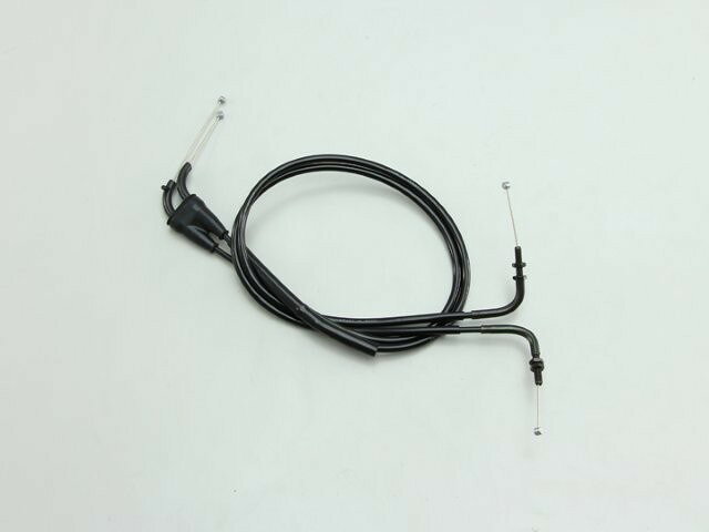 メーカー名 : HARRICANE ハリケーンメーカー品番 : HB4508JANコード : 4936887013993商品名 : スロットルケーブルassy主な適合車種 : GSX250S刀(GJ76A)カラー : ブラック※詳しくはメー...