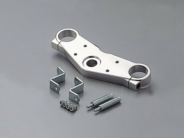 メーカー名 : HARRICANE ハリケーンメーカー品番 : HT0614-10JANコード : 4936887264203商品名 : ジュラルミン トップブリッジ主な適合車種 : ZRX400/II(-03)カラー : ポリッシュアルマ...