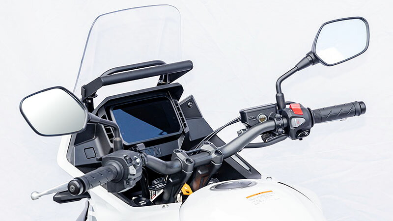 スマホやナビやUSBもしっかり装着！発想次第で使い方無限大！？ナビやスマホやUSB等の取り付けに困る車種に大変便利なマウントステ-!!車種専用設計なのでデバイス等をバランスの取れた見やすい位置へ取付可能。ハンドルクランプタイプ（パイプ径22...