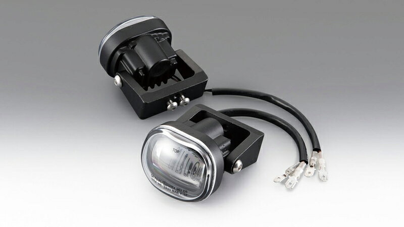 【サイズ】ランプ：横60.5x縦49.5mm ステ-：幅59x23mm【消費電力】12V-0.82A(9W) 24V-0.4A(12.5W)【光度】12V-452lm 24V-449lm【防水・防塵性】防塵防水規格IP67相当【照射光】白【...