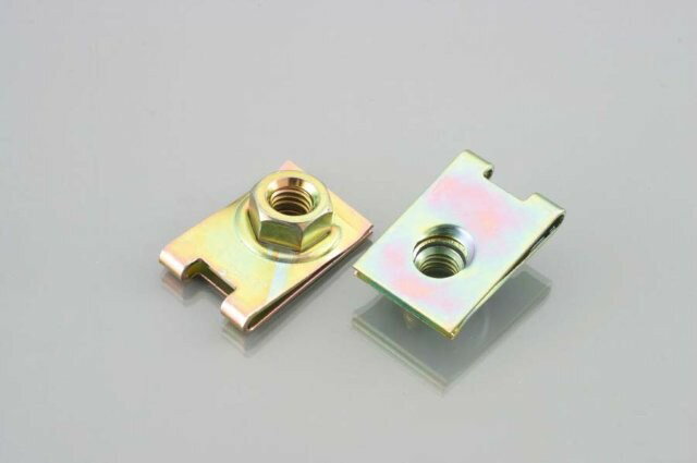 ※画像はイメージの場合がございます。※必ずメーカーホームページをご確認ください。M6/P1.0用/2ヶ商品説明●スチール製クロメート●適合板厚：0.8-1.6mm※実際の商品とは色合いが異なる場合があります。ご了承下さい。カラー：クロメート...