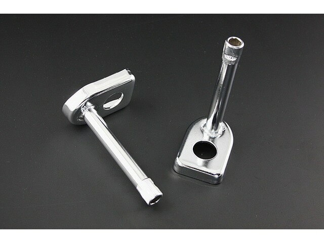 オリジナル復刻版。北米仕様のロングタイプをラインナップ。スチール製クロームメッキ仕上げ。 1台分2個セットでのデリバリー。北米仕様/ロングタイプ(全長100mm)■ 商品に関する注意商品によっては [PDF] 図面や [YouTube] 動...