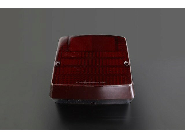 オリジナル復刻版。純正廃盤となったZ1000MK2/Z750FX-1用テールランプのオリジナルフォームを忠実に再現しました。純正派のレッドレンズ仕様と、カスタムメイク用のクリアレンズ仕様をラインアップしました。■ 商品に関する注意商品によっ...