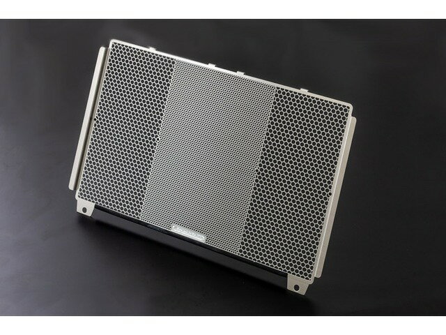 Kawasaki　Z900RS/CAFE/SE '21-※18〜20年式は適合不可となります。走行中にフロントタイヤが巻き上げる飛び石や、虫などの異物からラジエターを保護しながら冷却効率を最大限に維持させるラジエターコアプロテクター。●0....