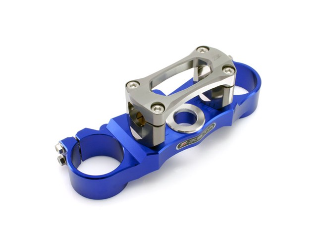 メーカー検索カテゴリ: トリプルクランプ、トップクランプ 品番: F4536メーカー品番: ZE11-4252定価(税込): 34,100円カラー: ブルータイプ: 大径バー用(28.6mm)JANコード : 4547836204616ライ...