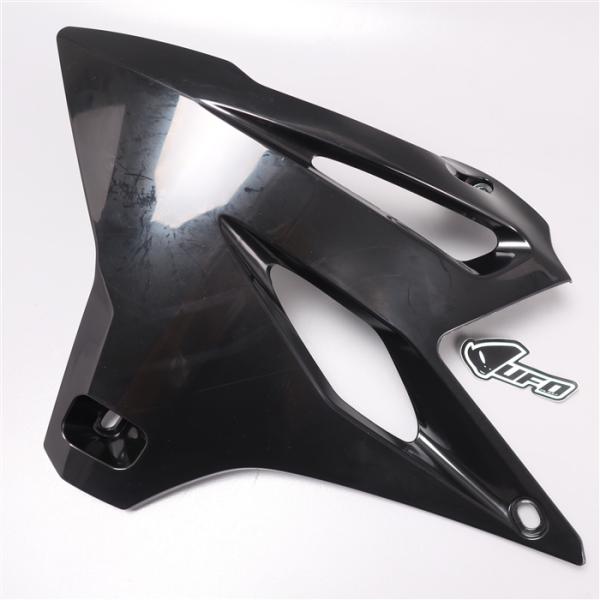 メーカー ：UFO 品番 ：F2059(UF-4847-001) 定価(税込) ：6,930円 適合車種：YZ85　　2015-2021年式 こちらの商品は展示、未使用品です。 保管時についた微細な傷、パッケージの痛み等がある場合がございま...