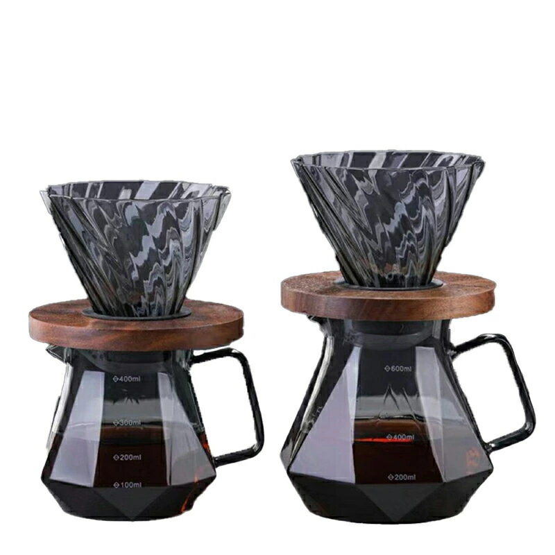 【商品セット】カップ＋ 円錐ドリッパー 【おしゃれなデザイン】：美しくダイヤモンドをモチーフにしたスタイリッシュなコーヒードリッパーとサーバーのセットです。材質-耐熱ガラス/天然木/シリコンゴム。食洗機・電子レンジ対応。 【使いやすさ重視】...