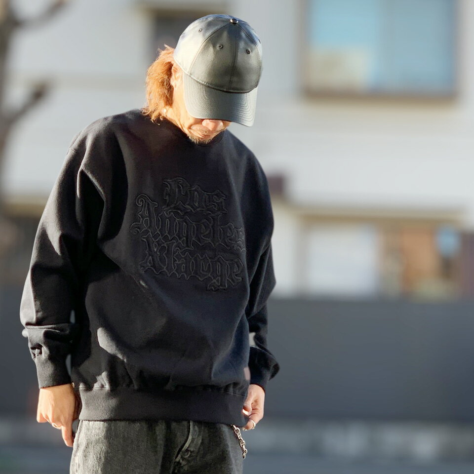 ※メーカー希望小売価格はメーカー商品タグに基づいて掲載しています 。 ラグランスリーブ等肩に縫目のないアイテムの袖丈については、ネックから袖先までの長さを計測しています。また襟のある商品の着丈については、襟の部分を含まずに計測しています。 ...