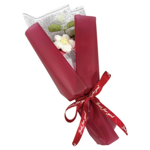 キューフラ(Q-FLA) ニットフラワー ニットブーケ 花束 RE レッド プレゼント ギフト お祝い 小さめ 818110 組み合わせギフトに最適なハーフサイズケース型バッグ ニットフラワーをブーケにまとめたアレンジです。 お手入れいらず...