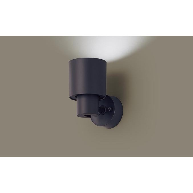 XAS3013N CB1【本体】LGS9003【LEDランプ】LLD4000MN CB1光源◆LEDフラットランプφ70　クラス700 1灯（口金GX53-1）　◆色温度：5000 K　◆光源寿命40000時間（光束維持率70％）寸法・質量...