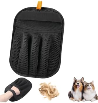 【商品仕様】 ペット用静電毛取りグローブは、手にはめてなでるだけで、ワンちゃんやネコちゃんの抜け毛をしっかりキャッチします。ペットと暮らす家庭に最適なアイテムです。【優れる材質】 丈夫な厚手のブラックメッシュを採用しており、猫の毛取りや犬の...