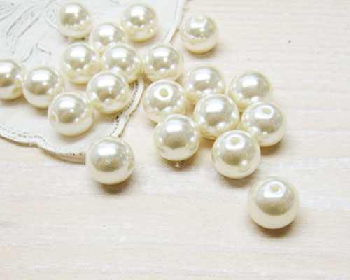 【サイズ】0.25cm 【色】ホワイト・アイボリー・オールドローズ 　　　　シェルピンク・ライトグレイ・フレンチグレイ 　　　　グレープ・ブロンズ 【素材】樹脂 【入数】約300個 *表面の加工に若干のムラがあります 色・形・大きさなど個体...