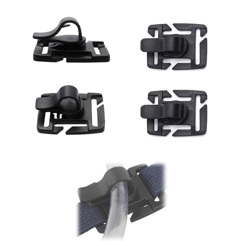 ハイドレーション クリップ 4個セット チューブホルダー ホースクリップ 32×40mm バックパック用 黒ハイドレーション クリップ4個バックパックのベルト部分に取り付けて、ハイドレーション チューブを固定しやすいチューブホルダーです。移...