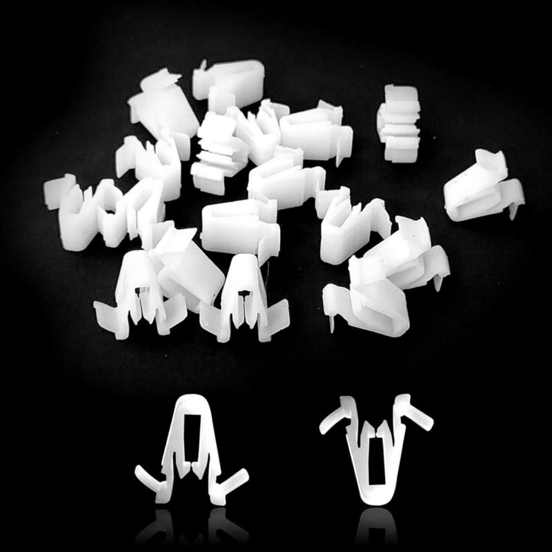 ガーニッシュクリップ 内張クリップ ドアパネルクリップ 20個入り 内張り ガーニッシュクリップ ピン トヨタレクサス67771-58010との互換性セット内容内張りクリップの入り数 x20個、全長：13.9mm、幅：9.8mm。製品の材質...