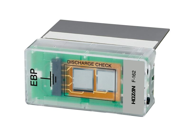 ホーザン(HOZAN) アースターミナル 静電気対策 端子台 静電気通過表示付き 導電性マットに直接取り付けできる F-162導電性マットに直接取り付けできるターミナルにアースラインマーカーをセット。静電気の放電電流がターミナルを通過すると...