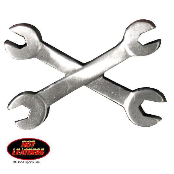 Hot Leathers Wrenches Pewter Biker PinHOTROD,MC系BIKER etcとモーター系ジャンルでシンボルとされている,クロスレンチのピンズです。重厚感のあるメタルピン、ワークシャツ/ジャケット等の襟元...