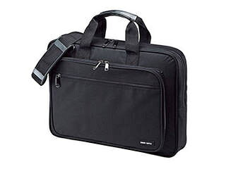 BAG-U52BK3●15.6型ワイドノートパソコンも収納できます。●型崩れしにくいしっかりしたポリエステル生地を採用しています。●PEフォーム+底板クッションでパソコンをしっかり保護します。●フロントポケットにはアダプタやマウスなどが収納...