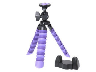 街歩きや旅行の際でもかさばらないコンパクトサイズ。3本の脚をそれぞれ自由に動かせるので、棒状のものに巻きつけたり、平坦ではない場所でもお好みのアングルで撮影できます。また、カメラの着脱が容易なクイックシュー式で、不意なシャッターチャンスを逃...