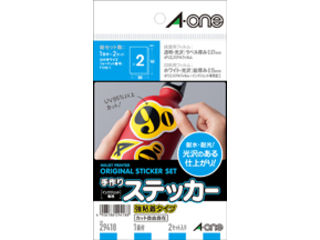 発売日：2013/3/22インクジェットプリンタでの印字適性に優れています。ステッカーが自作できる！耐水性・耐光性に優れたラベルです。透明保護フィルムラベルがセットになっているので、耐久性があります。 商品情報 入数2セット 29418　
