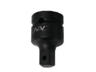 【特長】差込角の異なるソケットを接続するアタッチメントです。6.35mmの差込角を9.52mmにサイズアップするアダプターです。【仕様】差込角凹(mm)：12.7差込角凸(mm)：9.5全長(mm)：37差込角の異なるソケットを接続するアタ...