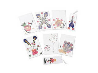 ATC2218X10簡単に押し花のはがきや、しおりができるキットです。手づくりギフトに!季節に応じて、すてきな押し花ができるセットです。簡単に押し花ができる乾燥シートが入っています。商品サイズ(単位mm):244×198mmセット内容:乾燥...