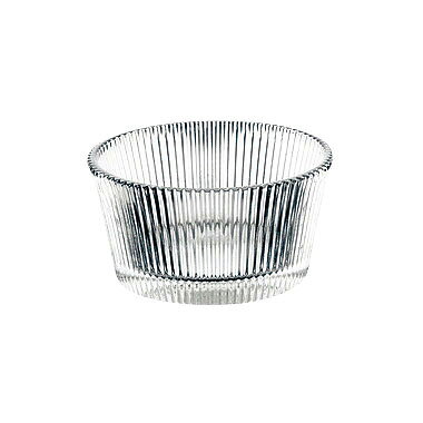 ●メーカー品番：617001●直径×高さ(mm)：103×53●容量(cc)：250●ラ・ロシェールフランス東部の町ラ・ロシェールで、1475年創業フランス最古のグラスメーカーです。時を経ても愛されるノスタルジックなレリーフのデザインのもの...