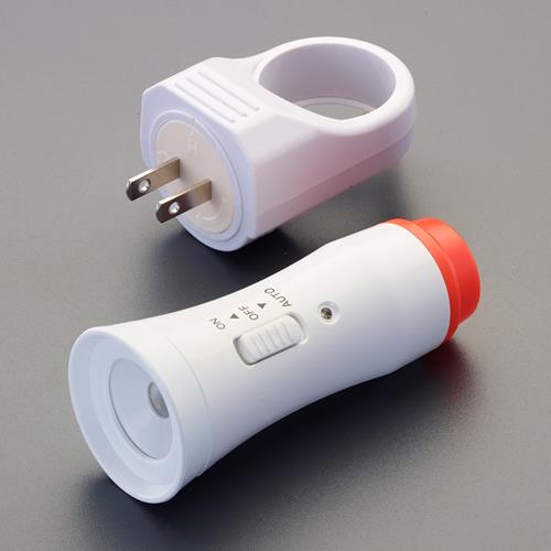 ≫ 商品詳細 ≪●電源…ニッケル水素(内蔵蓄電池)●照度…22lx(1m前方)●連続点灯…約8時間●充電時間(満充電)…約15時間●サイズ…φ45×102mm(本体のみ)●重量…55g(本体のみ)●通常時は明暗センサーによる常夜灯、停電時に...