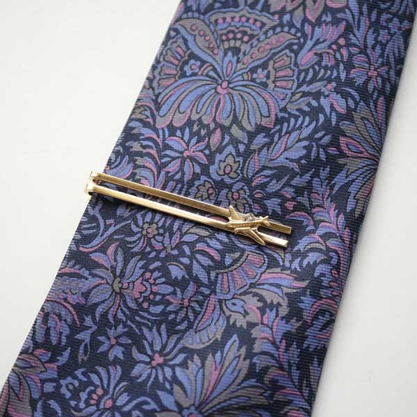 ギフト対応について 阪神梅田本店 新宿小田急 博多阪急 小倉井筒屋 大阪高島屋 京都大丸 阪急うめだ本店 神戸阪急 高槻阪急 等でご好評頂きましたお品となっております。 作家による手作りのため、数量に限りがございますので予めご了承下さい。躍...