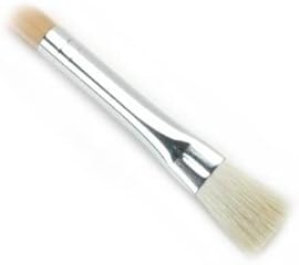 プラスチックモデルや模型、工作などの塗装用に厳選された材料で作られた高品質な筆。