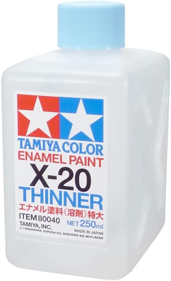 タミヤ タミヤカラー エナメル X-20 溶剤 特大 250ml 模型用溶剤 タミヤカラーエナメル塗料のうすめ用、ふき取り用、洗浄用に使用。 エナメル塗料用溶剤 用途:うすめ、用具の手入れ、筆洗い、塗料のふきとり 成分:合成樹脂(アクリル)...