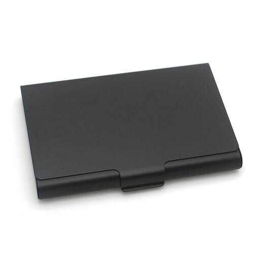 【商品詳細】名刺入れ 2種類のサイズをご用意しています 薄型は93x58x8mm 厚型は93x62x10mmです それぞれの 名刺入れ は約12-15枚の名刺を収納できます(カードの厚さによって異なる場合があります) どちらのタイプも非常に...