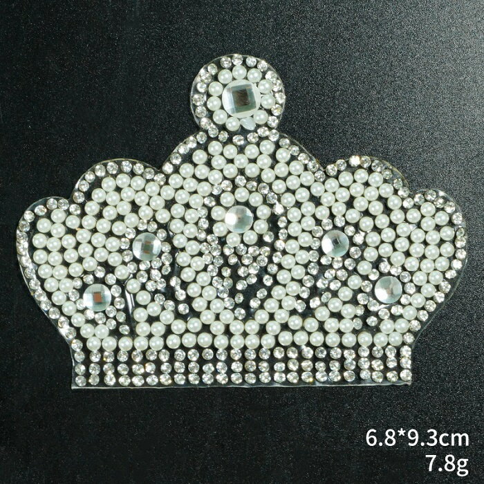 ★素材：布＆ビニール★サイズ：写真参照★用途：服飾、アップリケ【重要なお知らせ】 ※当店のパーツ製品は全て海外仕入製品となります。必ずご納得の上ご購入下さいますようお願い致します。 ※輸入品の為傷や色ムラがあるものもございます。低価格での販...