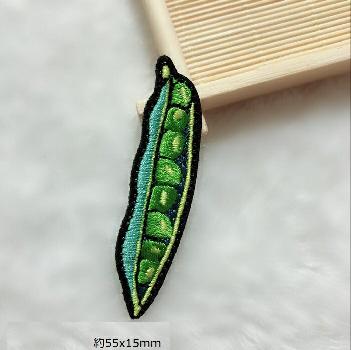 ★素材：布＆ビニール★サイズ：写真参照★用途：服飾、アップリケアイロン対応【重要なお知らせ】 ※当店のパーツ製品は全て海外仕入製品となります。必ずご納得の上ご購入下さいますようお願い致します。 ※輸入品の為傷や色ムラがあるものもございます。...