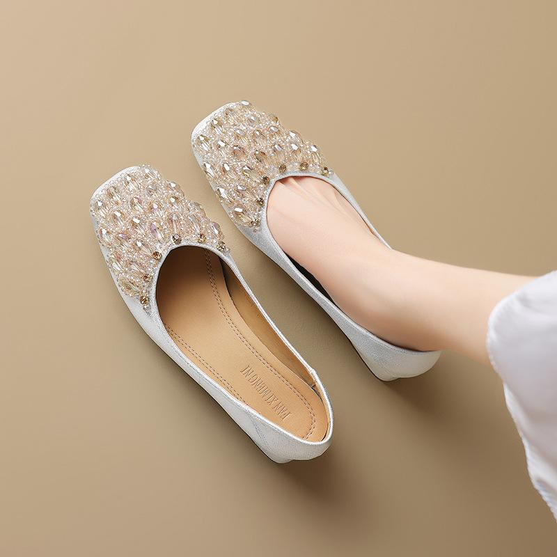 ・カテゴリ: ハイヒール・スタイル: 韓国風・種類: パンプス・性別: 女性・対象年齢層: 成人・適用シーン: 日常・アッパー素材: マイクロファイバー・裏地素材: マイクロファイバー・インソール素材: 天然皮革・ソール素材: ゴム・柄: ...