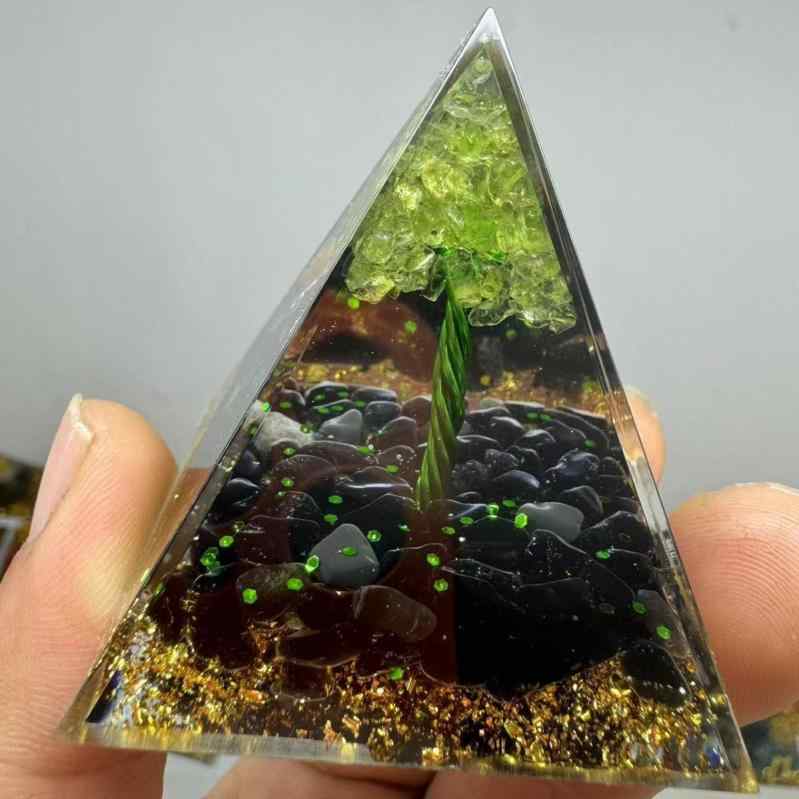 ・素材: 合成樹脂、プラスチック・カテゴリ: 樹脂工芸品・カラー展開: ローズクォーツ＆アメジスト、オリーブガラス、オリーブレッドラビットヘア、ローズクォーツパープルジェイド、オリーブターコイズ、オリーブスノー、オリーブオブシディアン、オリ...