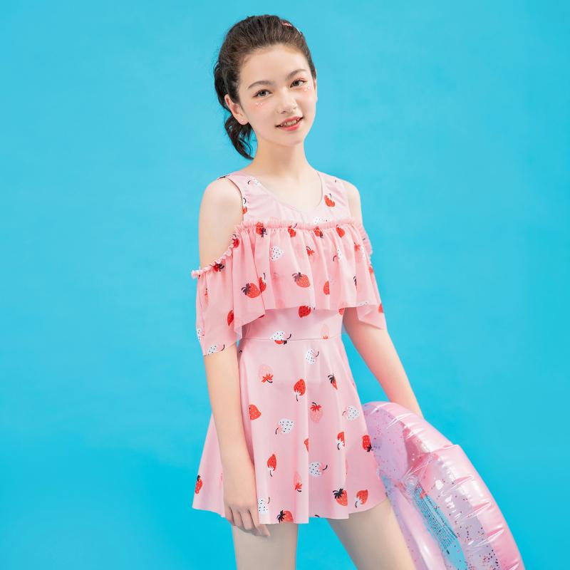 ・主な素材: ポリエステル、ポリプロピレン・カラー展開: ピンク、ブルー、ピンクプリント・サイズ展開: 150、160、165、170、175・タイプ: 三角パンツ