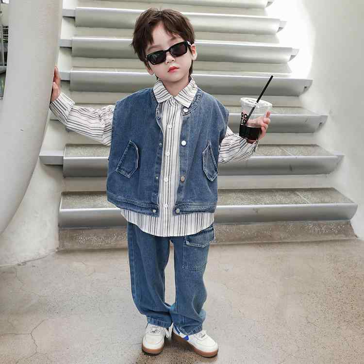 ・カテゴリ: キッズセットアップ・性別: 男児・スタイル: カジュアル・セット内容: パンツ2点セット・対象年齢: 3〜8歳・袖丈: 長袖・パンツ丈: ロング・生地: デニム・主な素材: 綿85%・生地加工: 柔軟加工・厚さ: 普通・閉鎖方...