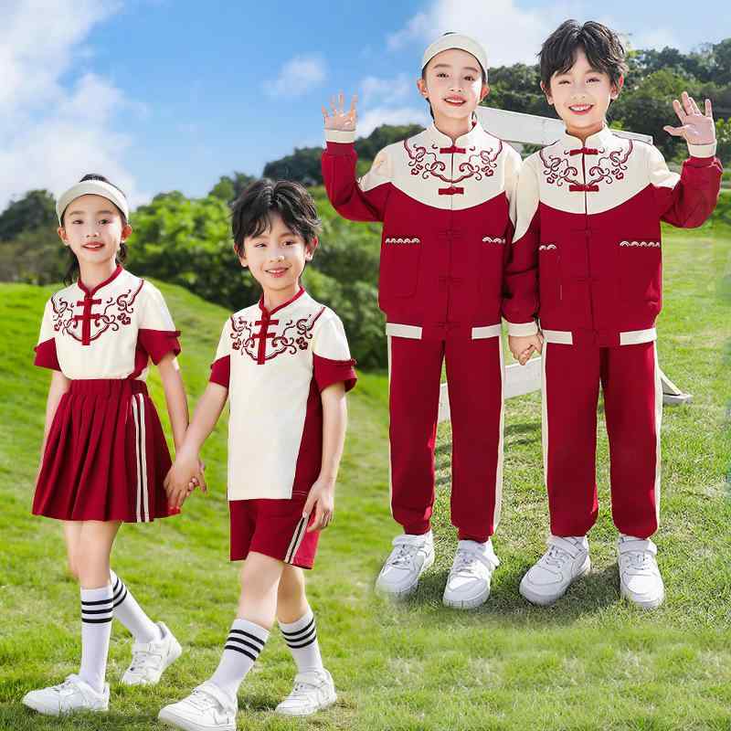 ・カテゴリ: 学生服・スタイル: 中華風・対象年齢層: 小学生高学年〜中学生 (8歳以上、140cm以上)・性別: ユニセックス・閉鎖スタイル: ジップアップ・生地加工: シェアリング、柔軟加工・主な素材: 綿95%・セットアップタイプ: ...
