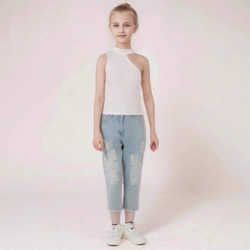 ・カテゴリ: キッズセットアップ・性別: 女の子・スタイル: カジュアル・主な素材: 綿95%・セットタイプ: パンツセット・セット内容: 2点セット・対象年齢: 3〜8歳・袖丈: ノースリーブ・パンツ丈: ロング・厚さ: 薄手・柄: 無地...