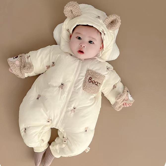 ・カテゴリ: カバーオール ・スタイル: カジュアル ・主な素材: ポリエステル100% ・留め具: ファスナー ・タイプ: カバーオール ・性別: ユニセックス ・袖丈: 長袖 ・フード: フード付き（取り外し不可） ・厚さ: 厚手 ・安...