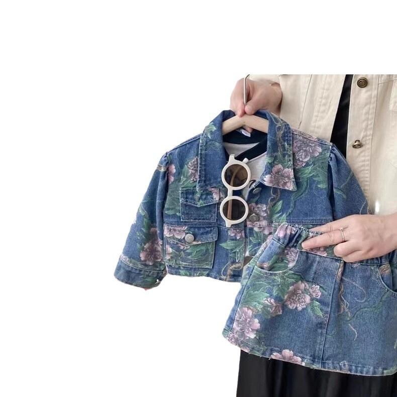 ・カテゴリ: キッズセットアップ・対象性別: 女の子・対象年齢: 中小児（3〜8歳向け）・スタイル: 韓国風・セットの種類: スカートセット・セット内容: 2点セット・袖丈: 長袖・フード: なし・厚さ: 普通・柄: 花柄・デザイン要素: ...