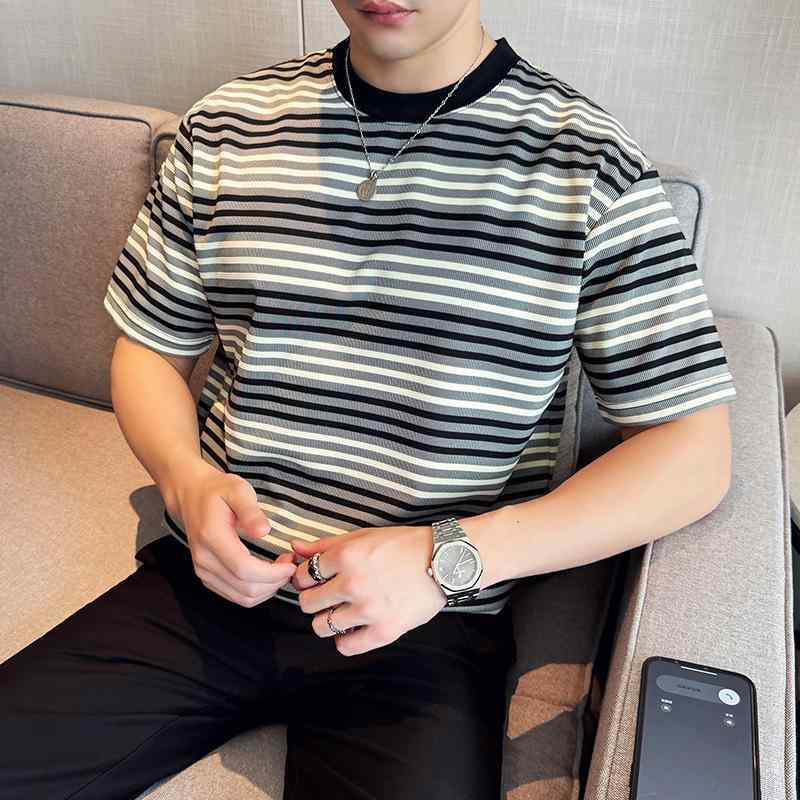 ・カテゴリ: Tシャツ・スタイル: 韓国風・主な素材: ポリエステル91-95%・素材名: 綿混紡・柄: ストライプ・フィット: スリム・デザイン: プルオーバー・ネックライン: クルーネック・袖丈: 半袖・袖タイプ: レギュラー・厚さ: ...