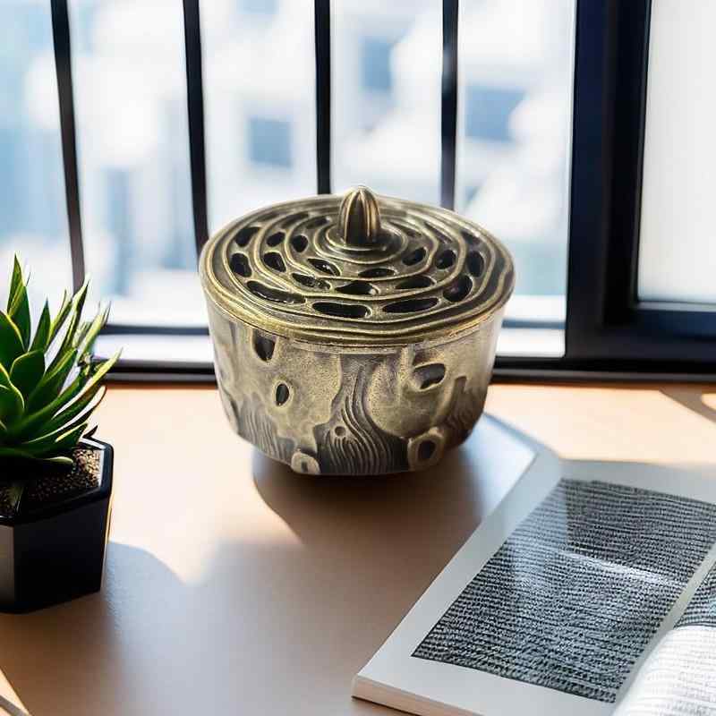 ・主な素材: 合金・加工: メッキ・カテゴリ: 切り株香炉・スタイル: 中国風・用途: 宗教用品