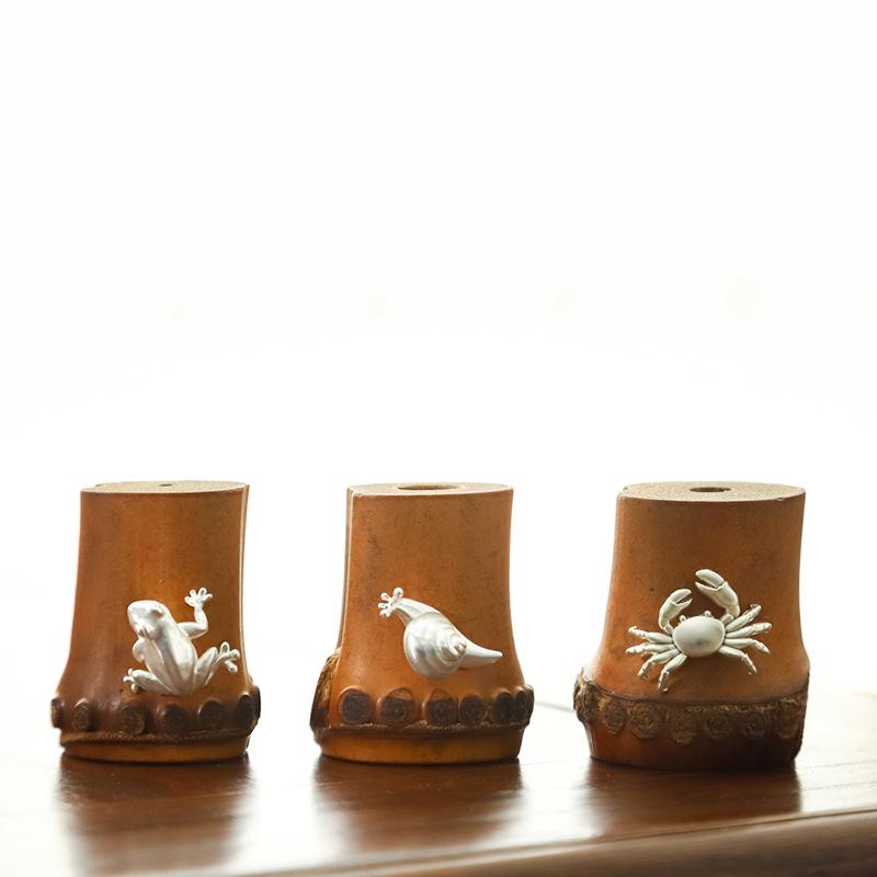 ・カテゴリ: 蓋置き・素材: 竹製・重量: 約200g・スタイル: 新中式・カラー展開: 竹根蓋置き（カタツムリ、カエル、カニ）、花型蓋置き、円柱蓋置き