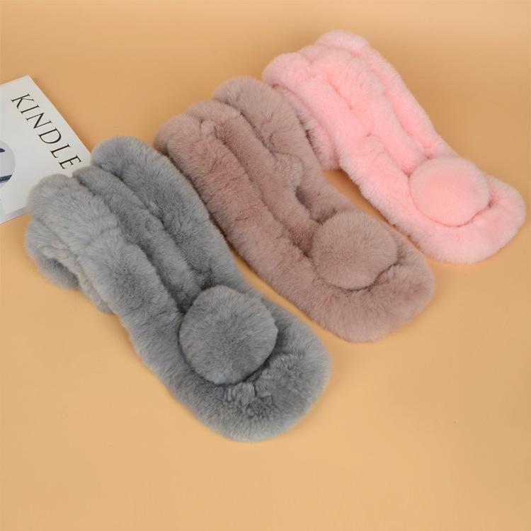 ・性別: 女性・素材: ファー・カラー展開: レッド、パープル、ブラック、ホワイト、アプリコットイエロー、ピンク、ローズレッド、ミディアムグレー、タロ、レイクブルー、ネイビー、ワインレッド、ダークブラウン、マルチカラー、モノクローム柄、ワイ...