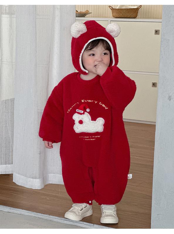 ・カテゴリ: ロンパース・対象年齢: 新生児（0〜1歳）・性別: 男児・スタイル: 韓国風・主な素材: ポリエステル100%・厚さ: 厚手（裏起毛、中綿入り）・袖丈: 長袖・フード: 取り外し可能・開閉方式: スナップボタン・カラー: レッ...