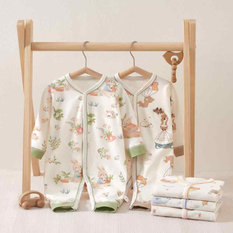 ・カテゴリ: ロンパース・スタイル: 韓国風・主な素材: 綿100%・袖丈: 長袖・丈: ロング丈・柄: 花叢小兎、観覧車、風船小熊、熱気球、月熊・サイズ展開: 66cm、73cm、80cm、90cm・生地厚さ: 普通・性別: 男女兼用・留...