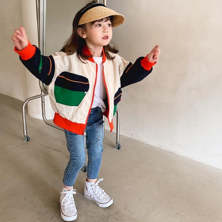 ・カテゴリ: 子供用アウター (ジャケット、コート)・性別: ユニセックス・対象年齢: 中小童 (3～8歳、身長100～140cm)・ネックライン: クルーネック・スタイル: 韓国風・柄: 切り替え・厚さ: 普通・生地加工: 柔軟加工・デザ...