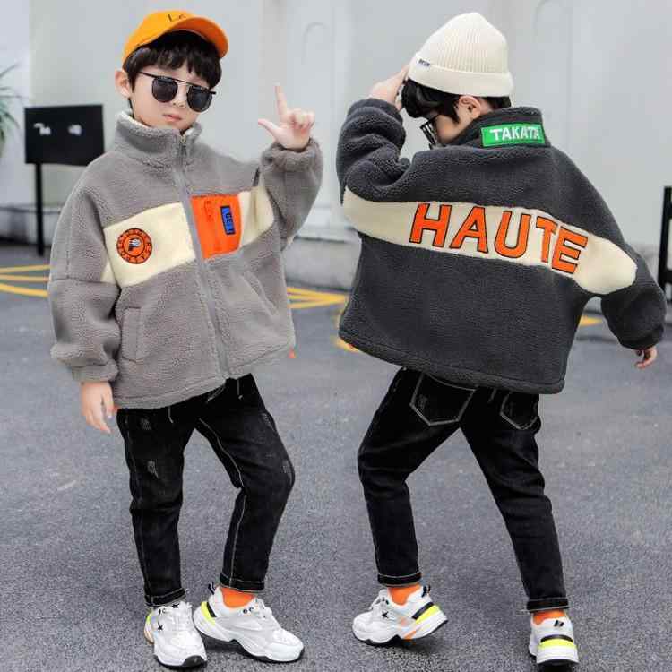 ・カテゴリ: キッズコート・性別: 男性・スタイル: 韓国風・対象年齢層: 中小児・着用シーズン: 冬、秋・生地加工: 起毛・中わた: 綿51～60%・フード: なし・厚さ: 厚手・柄: ロゴ・デザイン要素: トレンド・生地素材: フリース...